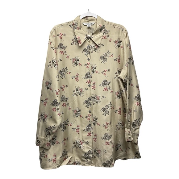 August Max | Tops | August Max Woman Floral Silk Button Up Shirt Size X ...